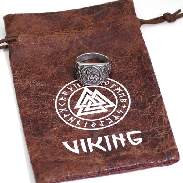 Anillo Triple Cuerno de Odín | Herencia vikinga - Viking Heritage Store